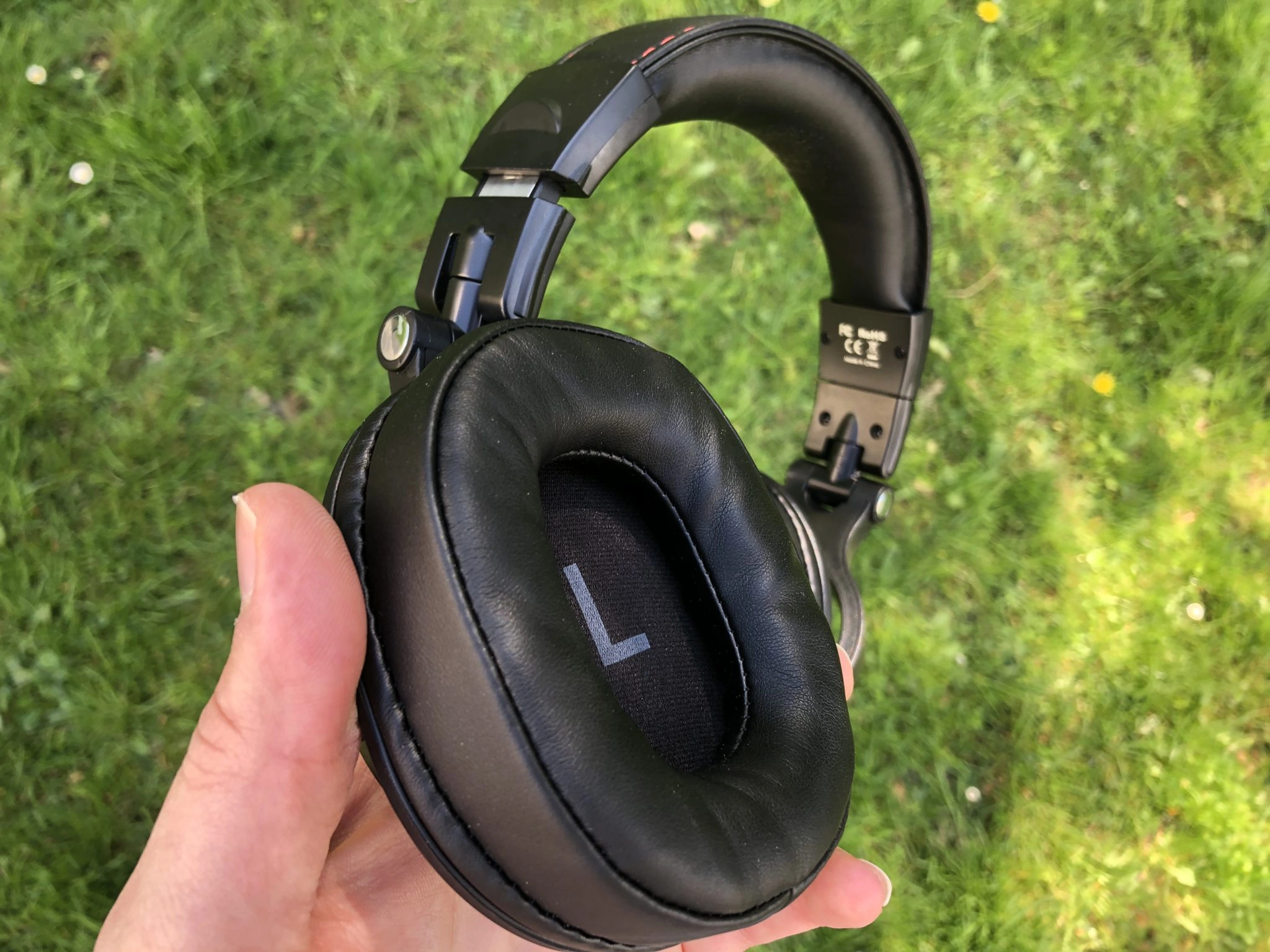 OneOdio Fusion A70 Over-Ear Kopfhörer mit 3,5 & 6,3 mm Klinke
