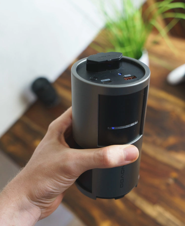 Novoo Powerbank mit AC Output & 85W | China-Gadgets