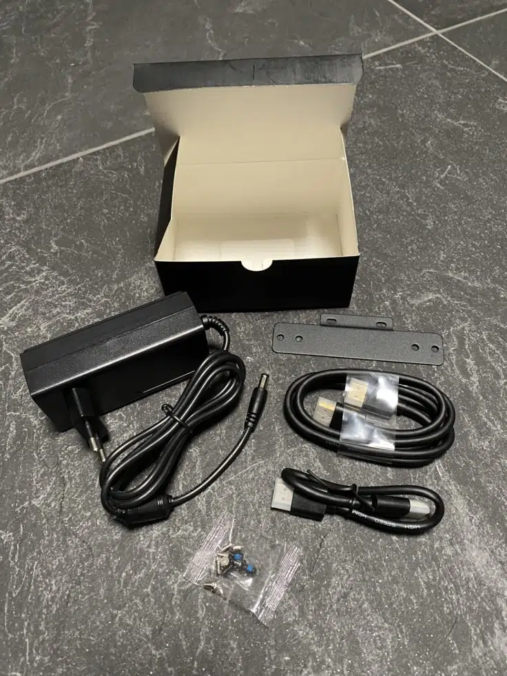 Lesertest: Beelink SER 4 Mini-PC mit vielen Anschlüssen