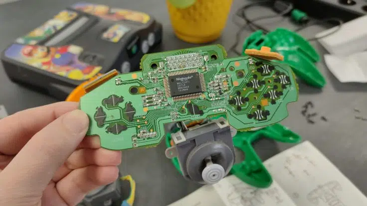 8BitDo Mod Kit macht den alten N64 Controller zum Gamepad für die Switch