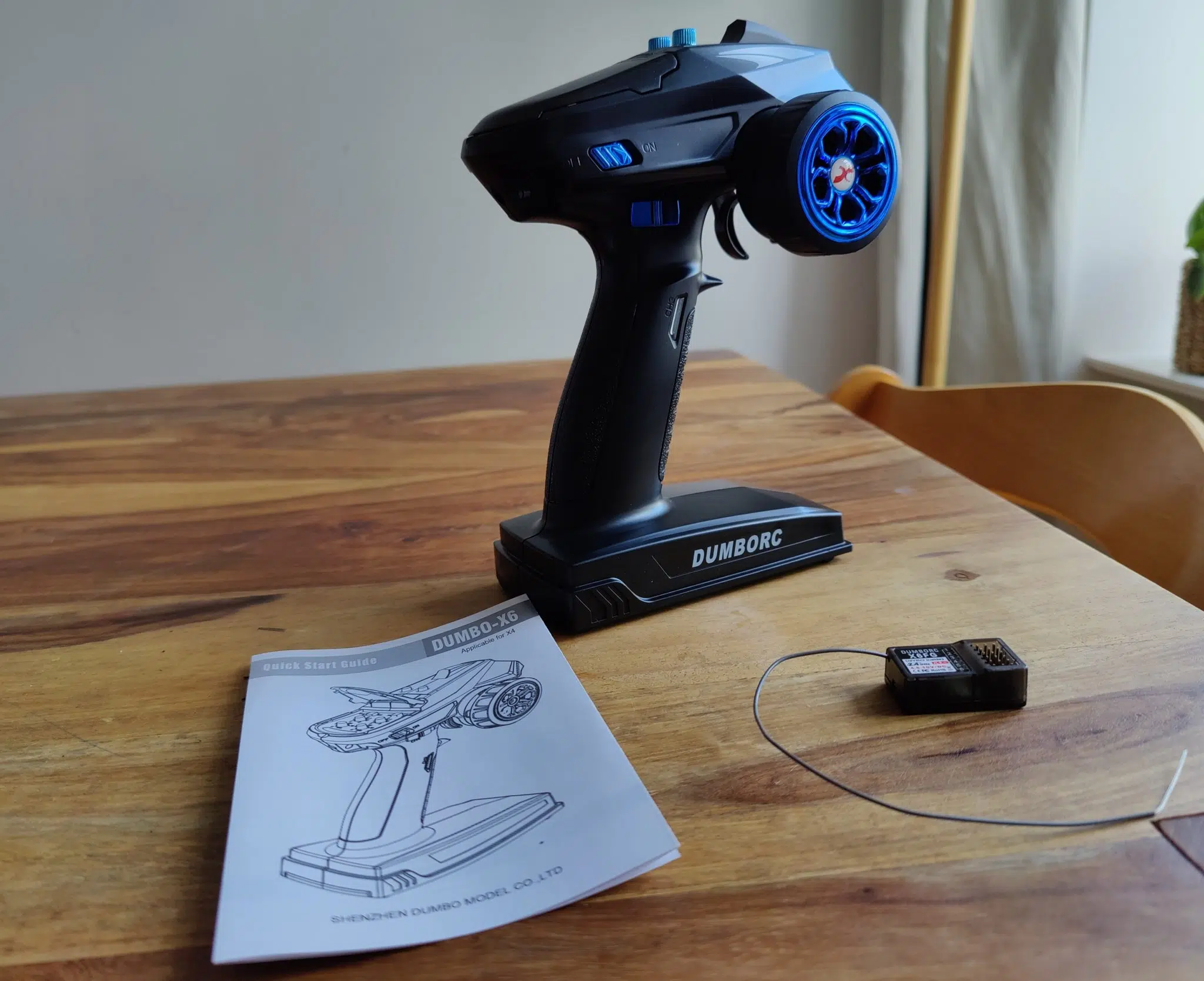 Viele Features - große Reichweite: Dumbo RC X6 Fernsteuerung